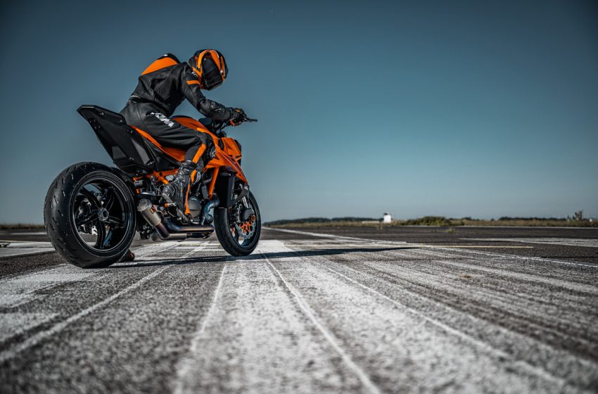 Nya KTM 1390 SUPER DUKE R – Allt om MC